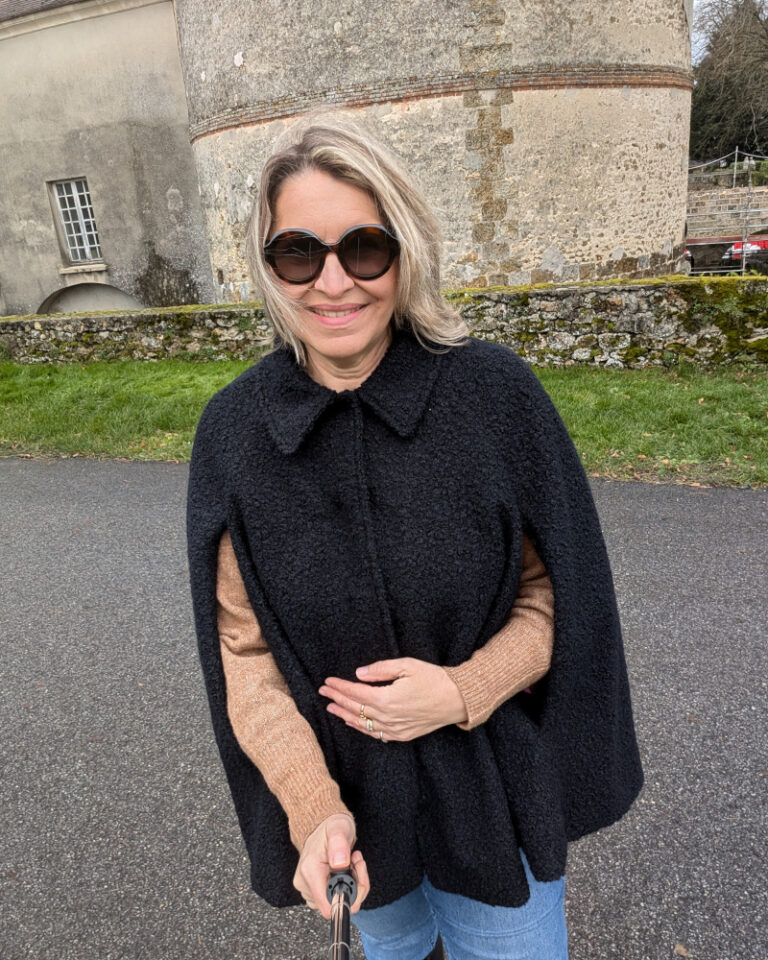 KAPE - Réalisez votre cape élégante avec MelleMalabar